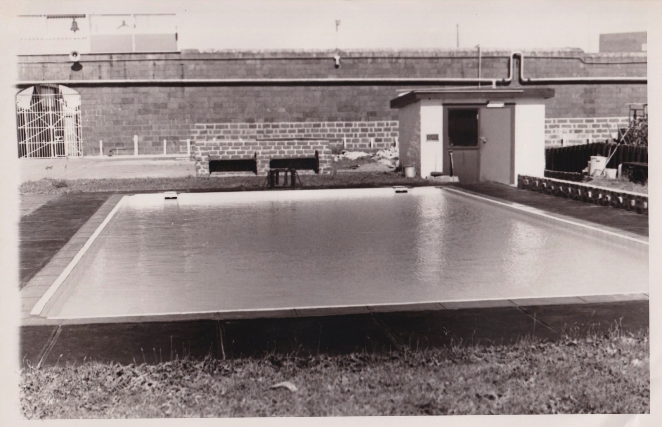 Pool, Pentridge Square